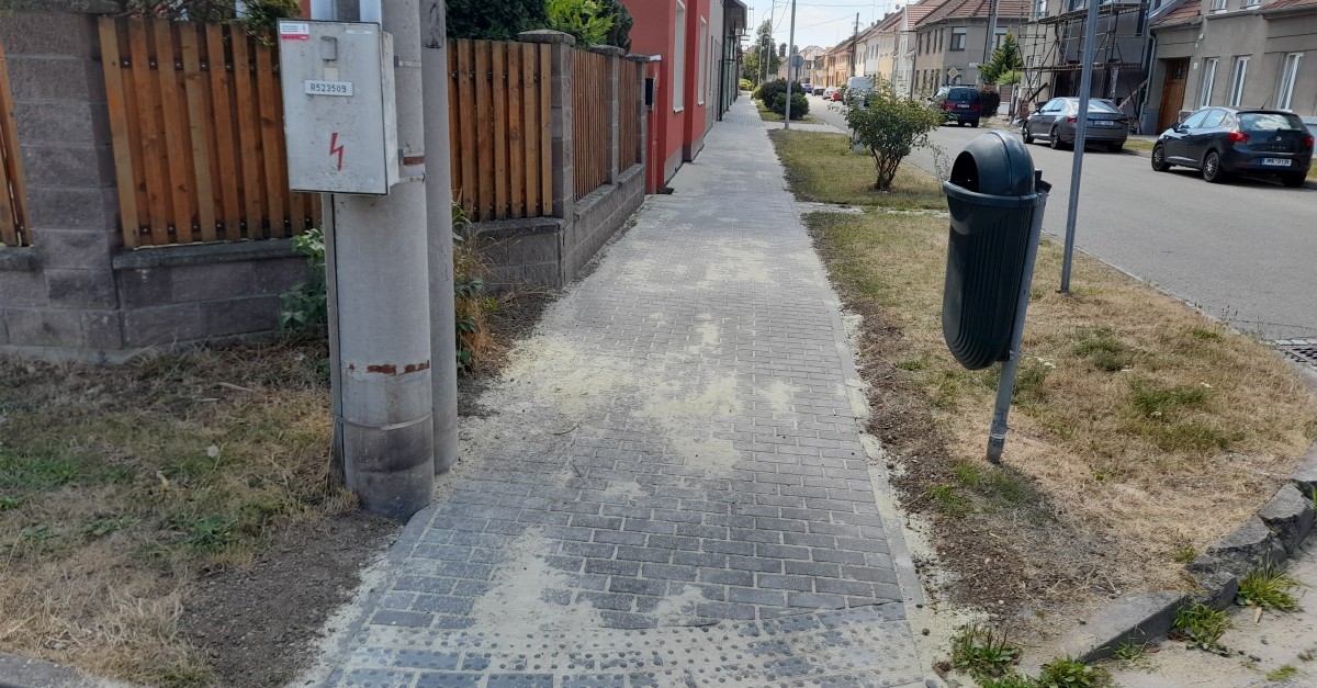 Oprava chodníků 2023 - část Čechovické ulice | Prostějov